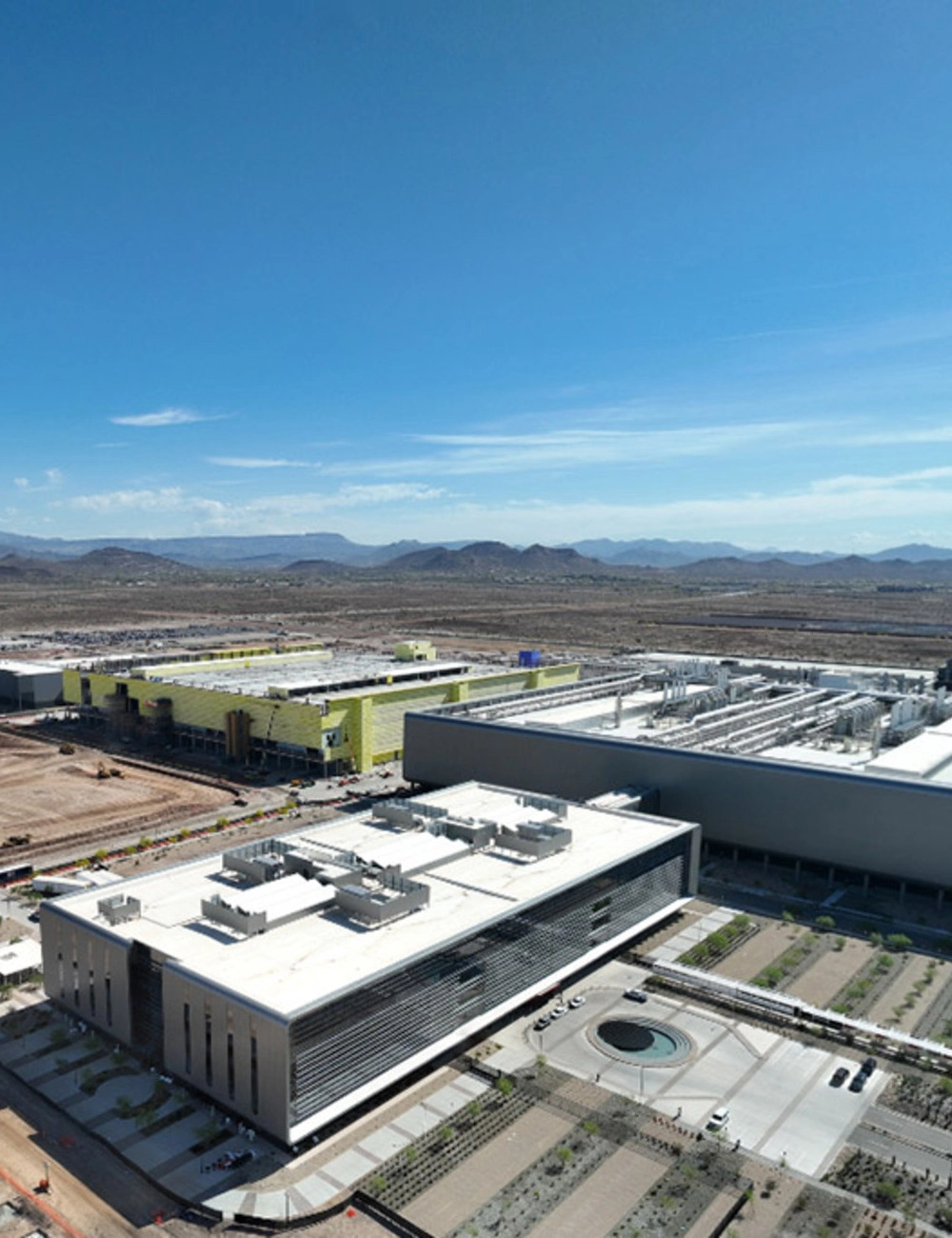 르데스크 - 반미(反美) 논란 휩싸인 TSMC, SK·삼성 K-반도체 반사이익 기대감